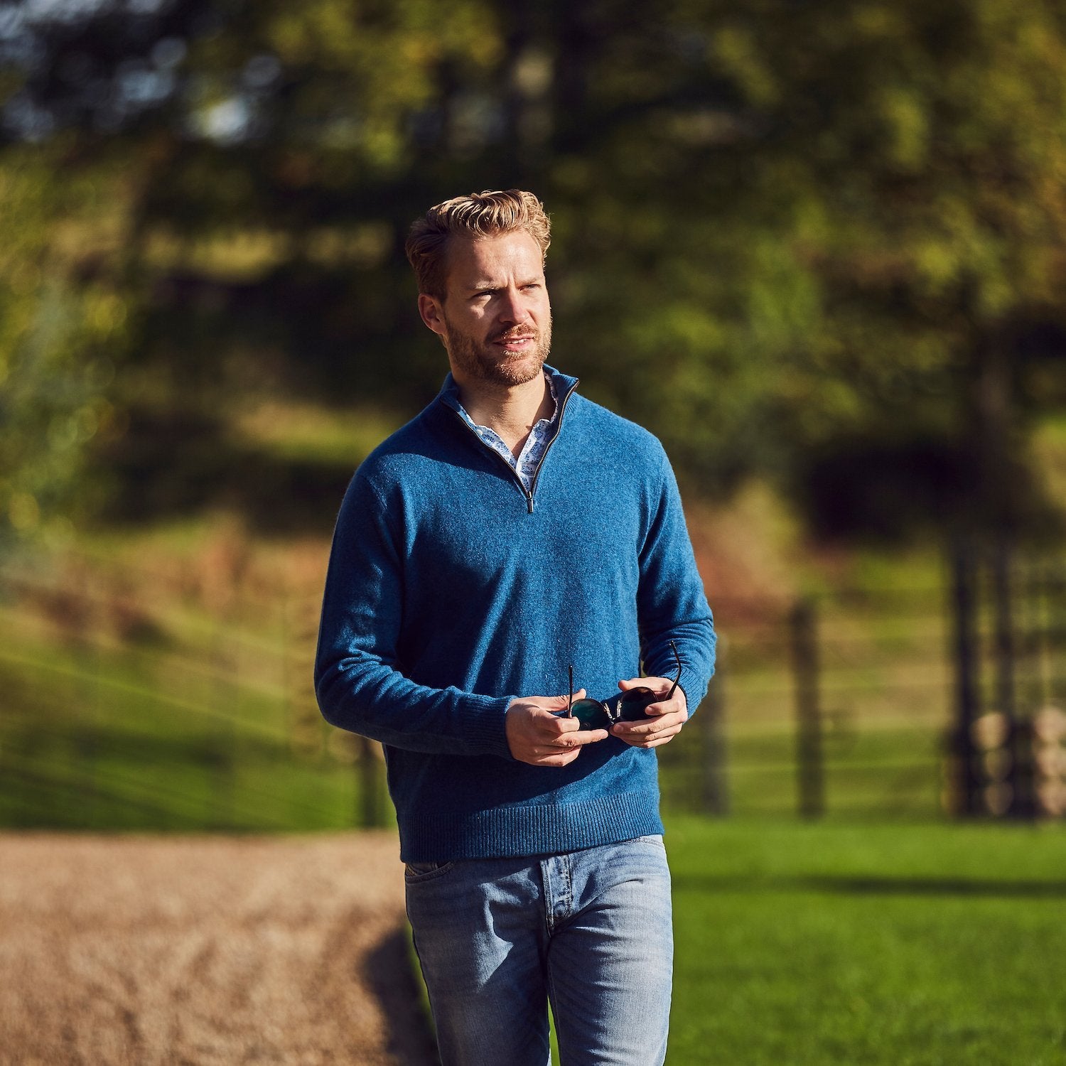 Illann Cashmere, High quality cashmere garments for Men and Women.